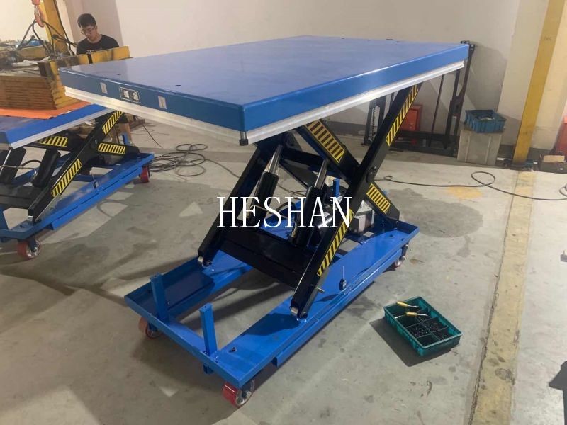 Hydraulic Mobile Platform Electric Movable Scissor Lift Table With Wheels